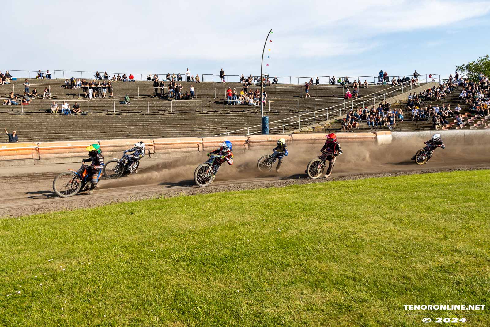 Bildarchiv Störtebeker Superpokal Motodrom Halbemond 2024 - Georg's Blog v3