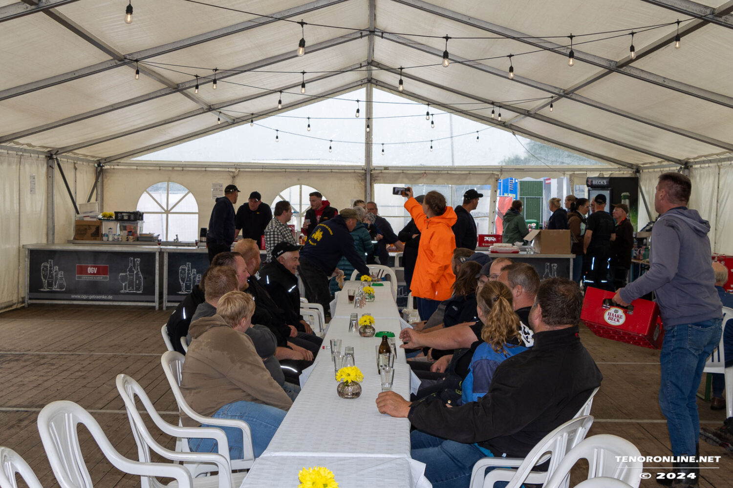 Rechtsupweg - Impressionen 20 Jahre die Freunde des Lanz-Bulldogs ...